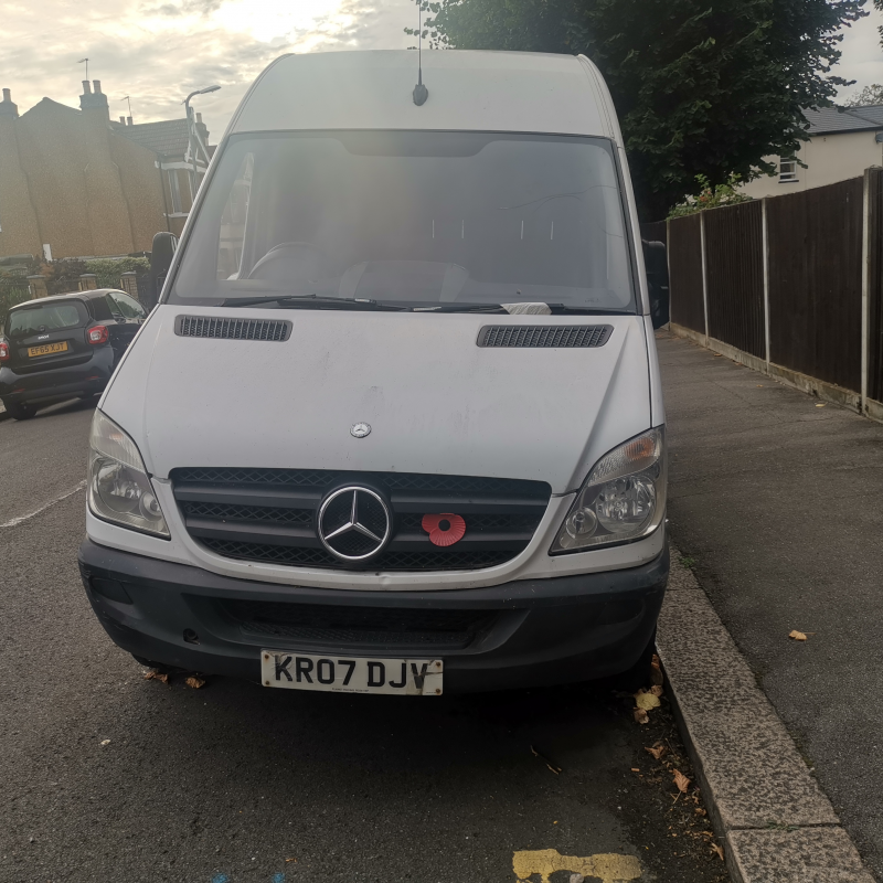 Man and Van in Hornchurch, RM12 | Stephen Afful